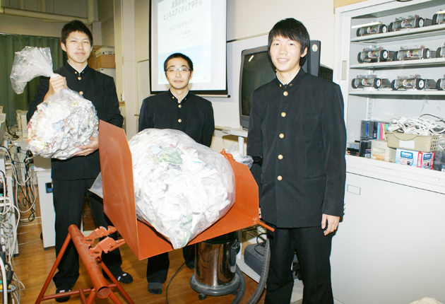 出るからには頂点へ強い思い 東日新聞